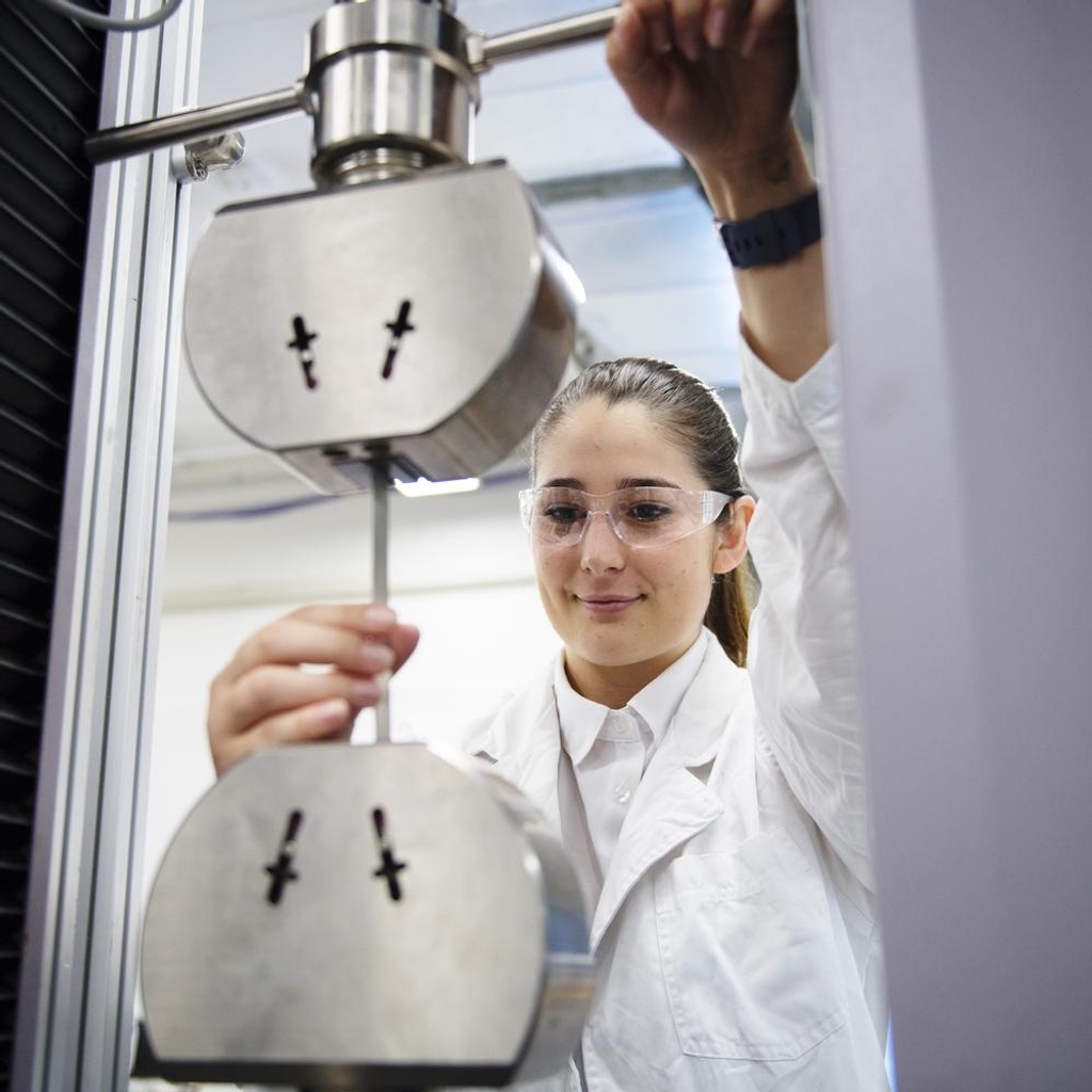 Scholarships and prizes - Southern Cross University